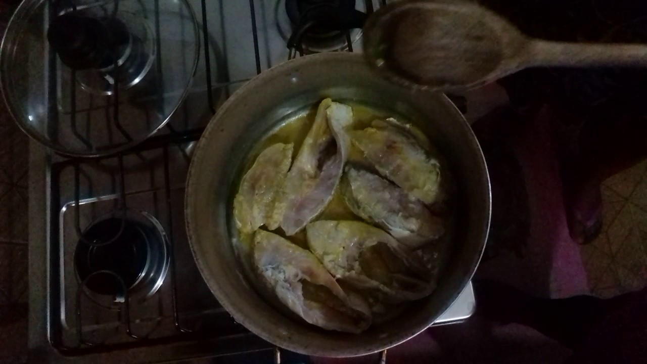 Quiabo com peixe - YouTube