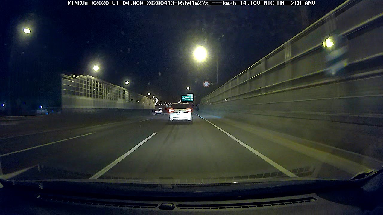 파인뷰 X2020 QHD 블랙박스 - YouTube