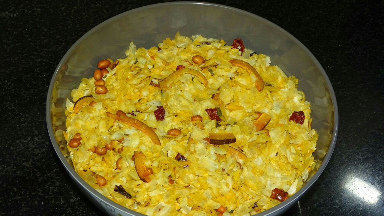 roasted paper poha mixture recipe BY bharathi kakade recipe - YouTube