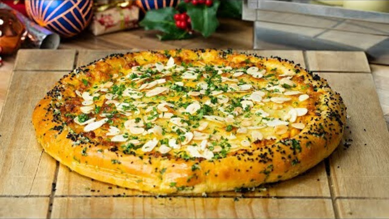 Christmas Turkey Korma Pizza Recipe - YouTube