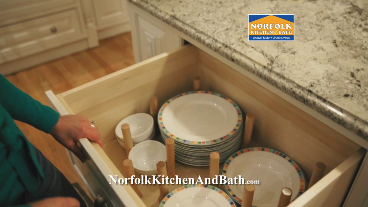 Janet's Kitchen Tour - YouTube