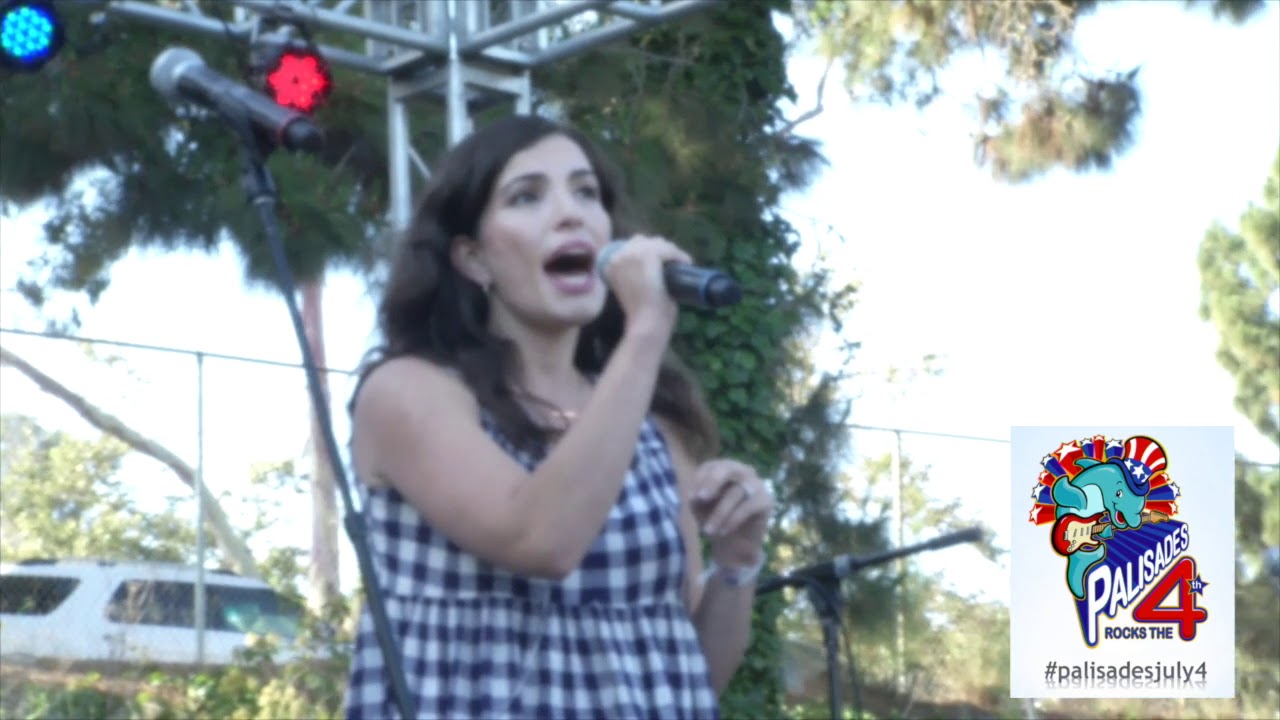 Gilli Messer sings The Star Spangled Banner 2019 Palisades Rocks the ...