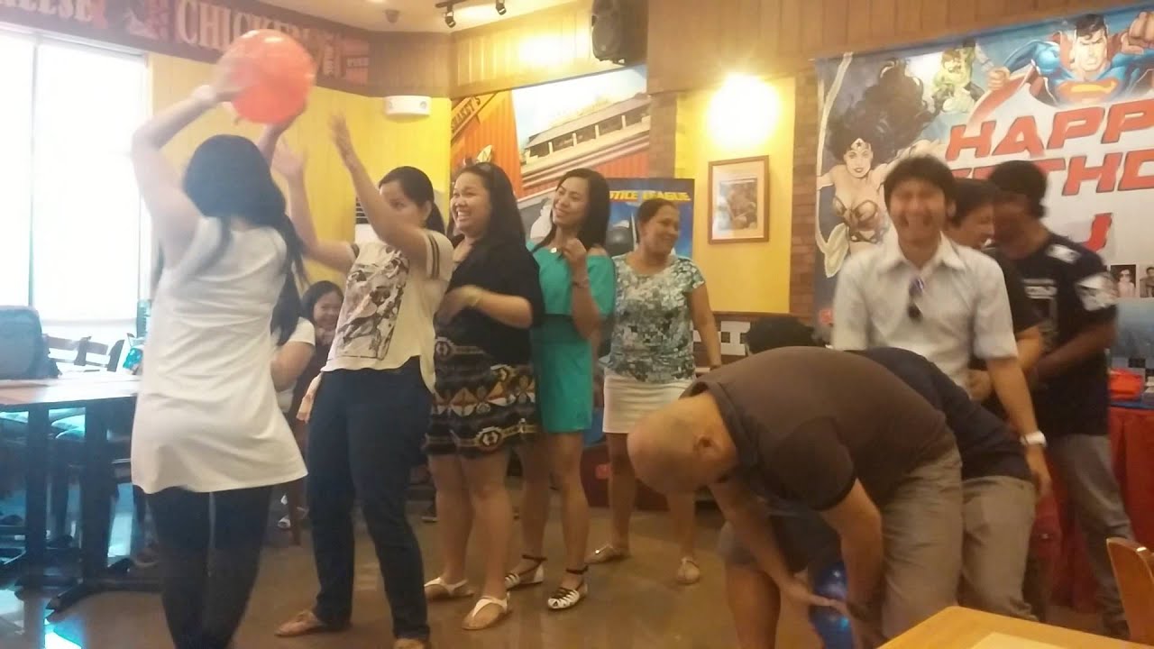 Game 2: Pass The Balloon🎈 - YouTube