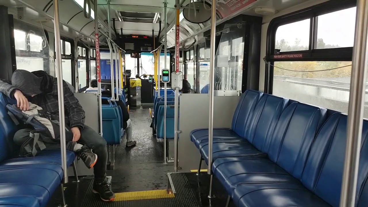 Vancouver Translink 1999 New Flyer D40LF - S7353 - YouTube