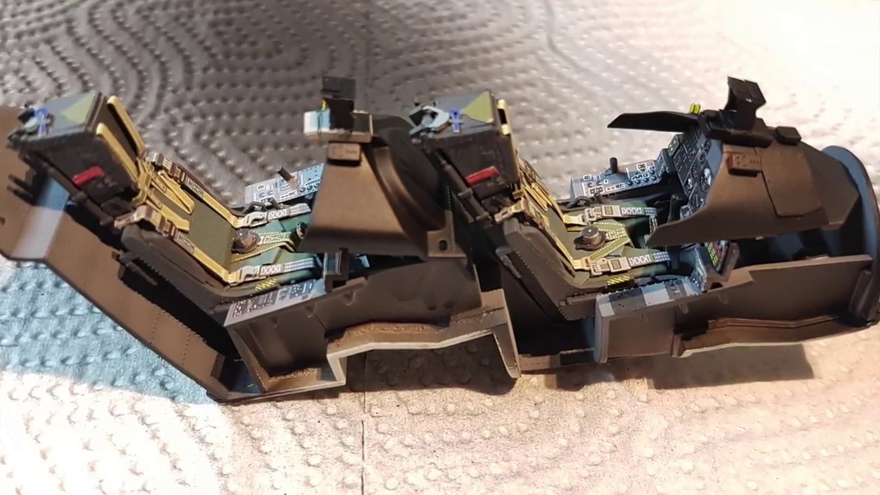 1:32 Bae Hawk Mk 51 HW-314; Part 1 Cockpit - YouTube