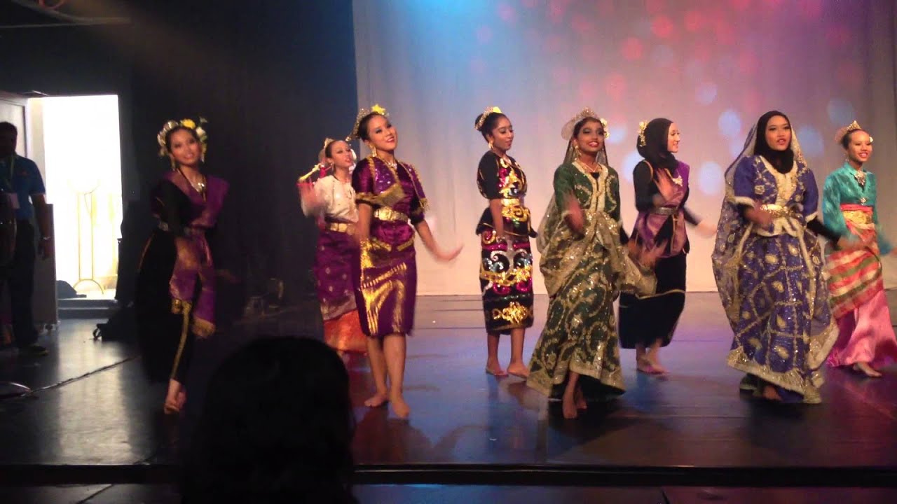 Tarian Joget Malaysia by Sekolah Menengah Kebangsaan Convent Kajang ...
