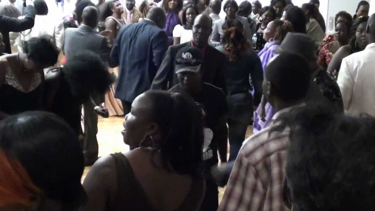 Abang Deng Deng and Nyankol Mathiang 's wedding 5 - YouTube