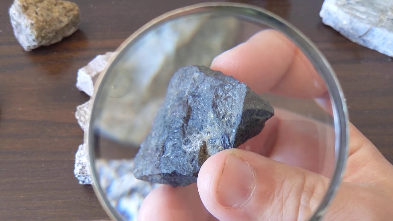 Igneous Lab: Basalt Porphyry - YouTube