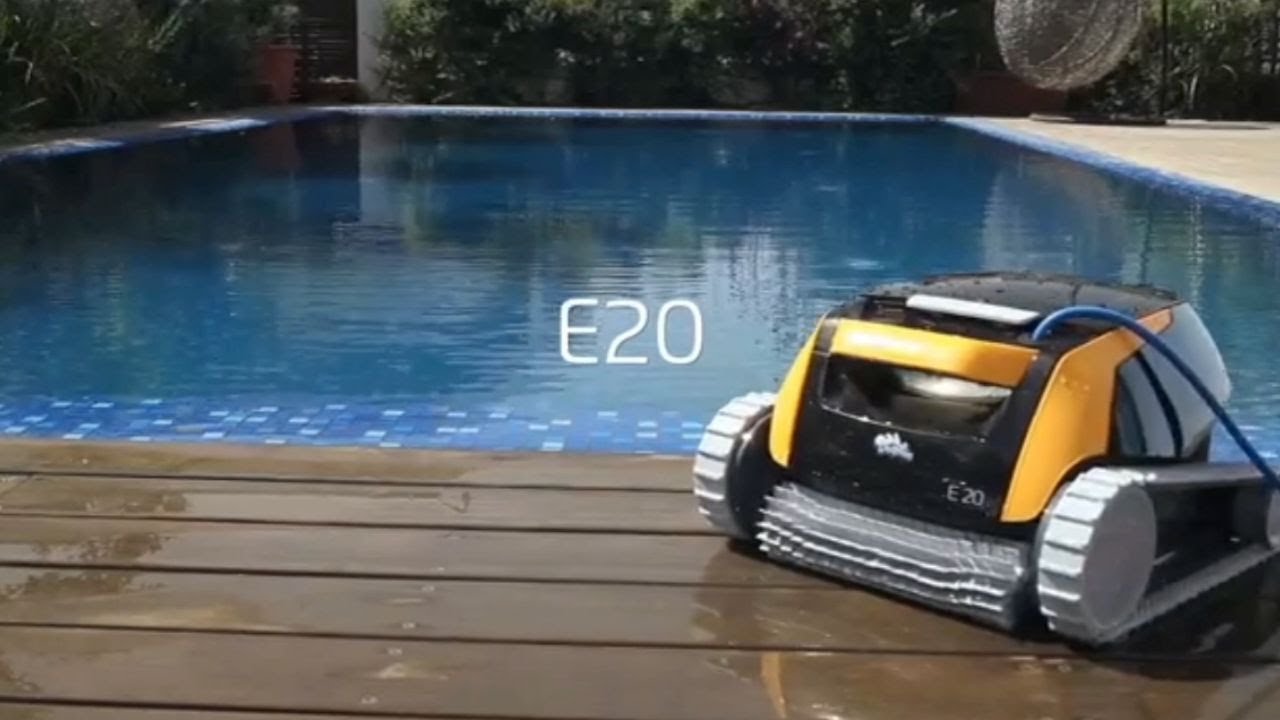 Meilleur Robot de Nettoyage Piscine pour piscines Hors-Sol en 2024 - Dolphin E20 - YouTube