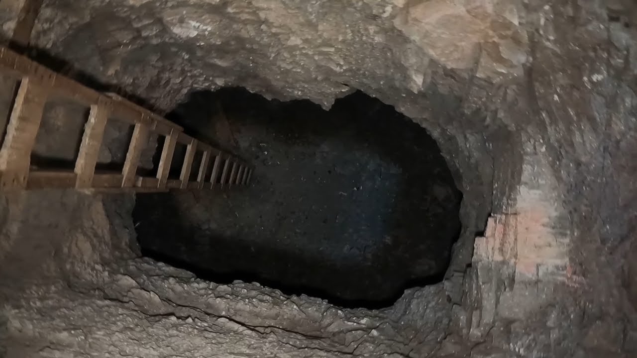 What's In The Bottom Of This Mine? - YouTube