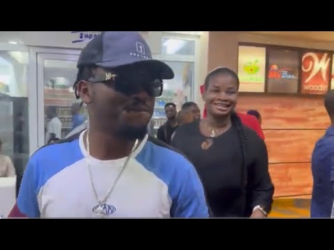 😘love😘Pamela watara and Flatelo storms new year party in romantic way😘as African child performs