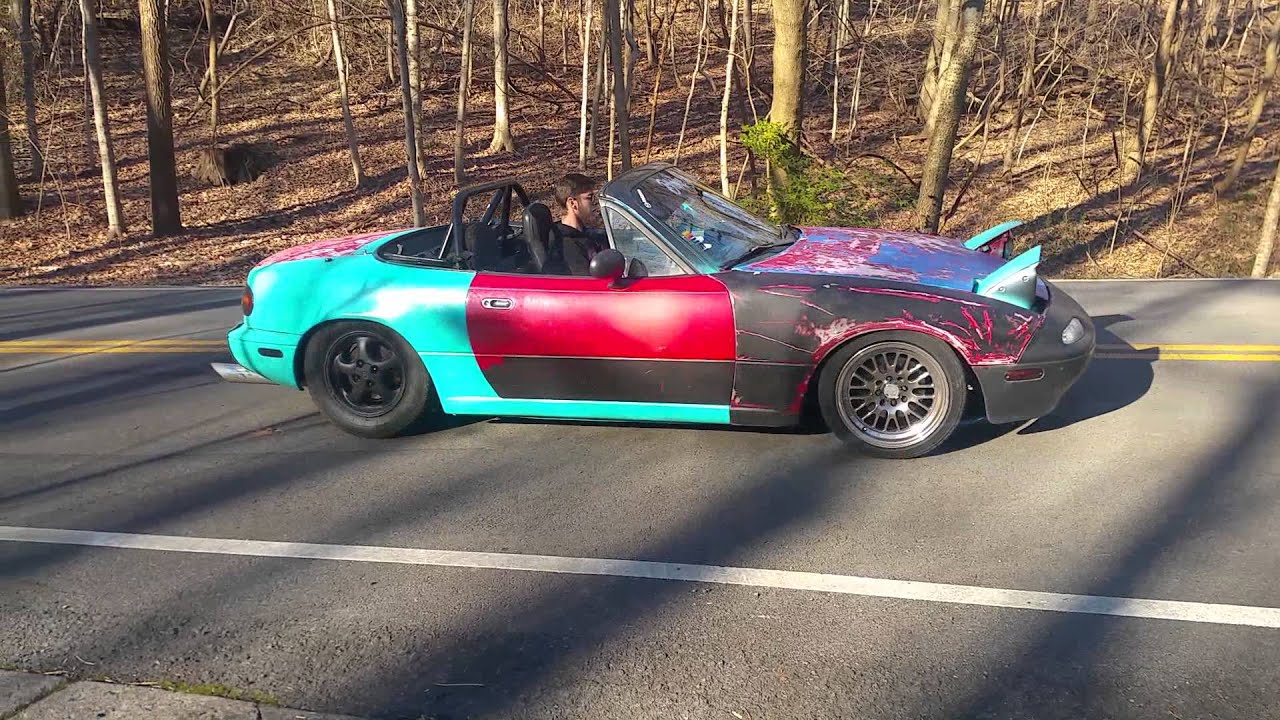 1.8 straightpipe Miata burnout - YouTube