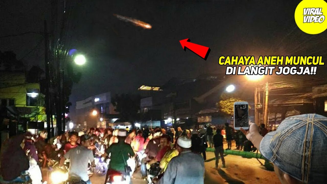 Viral Detik-detik Bola Api Jatuh di Langit DIY hingga Solo Hebohkan ...