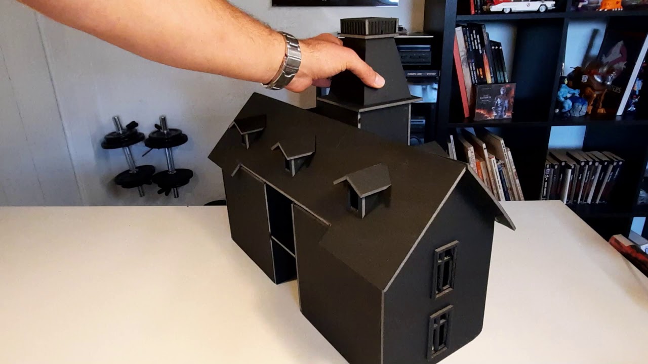 Maison style manoir en carton plume mousse 5mm - YouTube