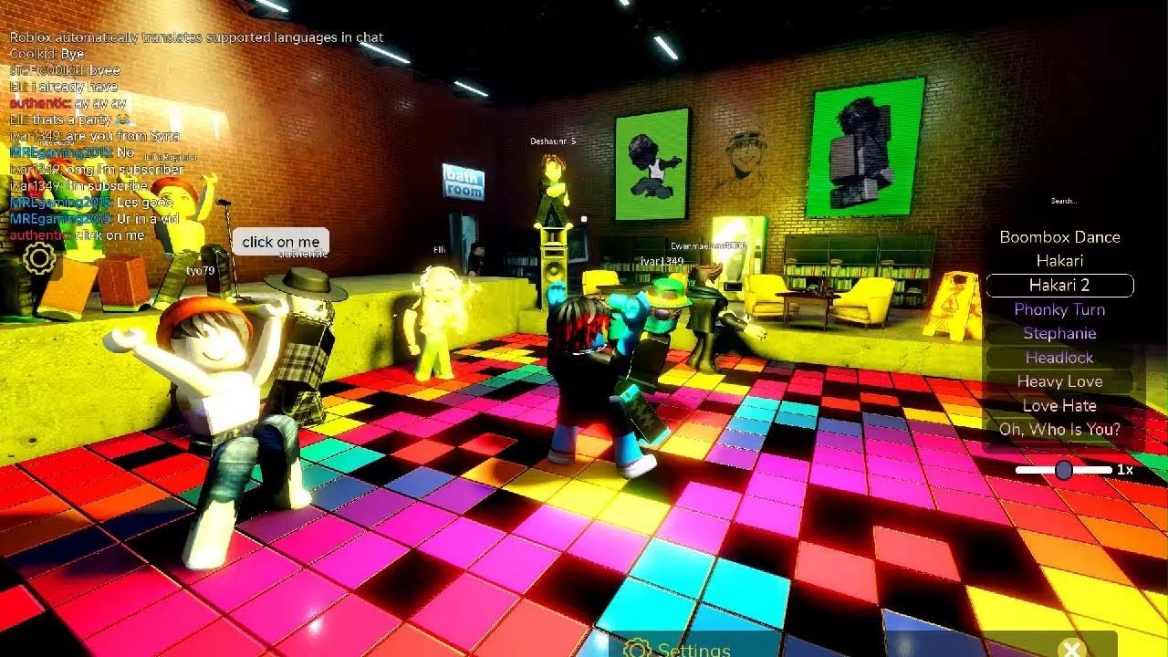 Dancing to random ah music - YouTube