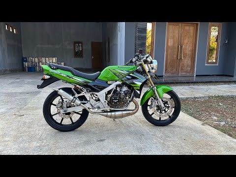 Motor ninja R di restorasi menjadi SS   (semua akan SS pada waktunya)