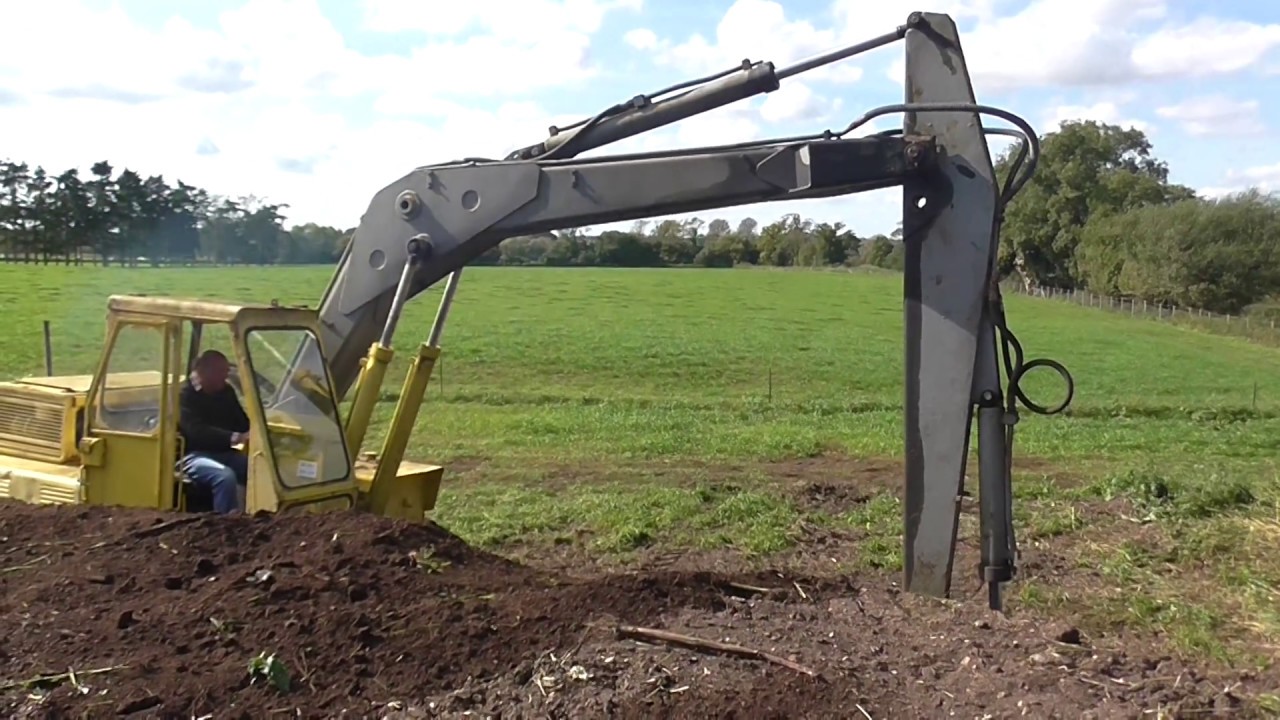 HYMAC 580 C Near Fordingbridge 2017 - YouTube