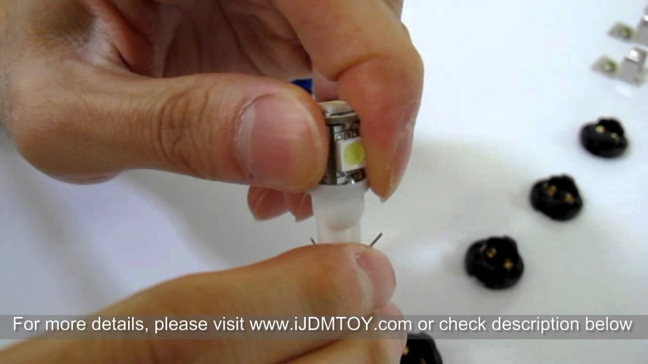 Tips on How To Install LED Bulbs - YouTube