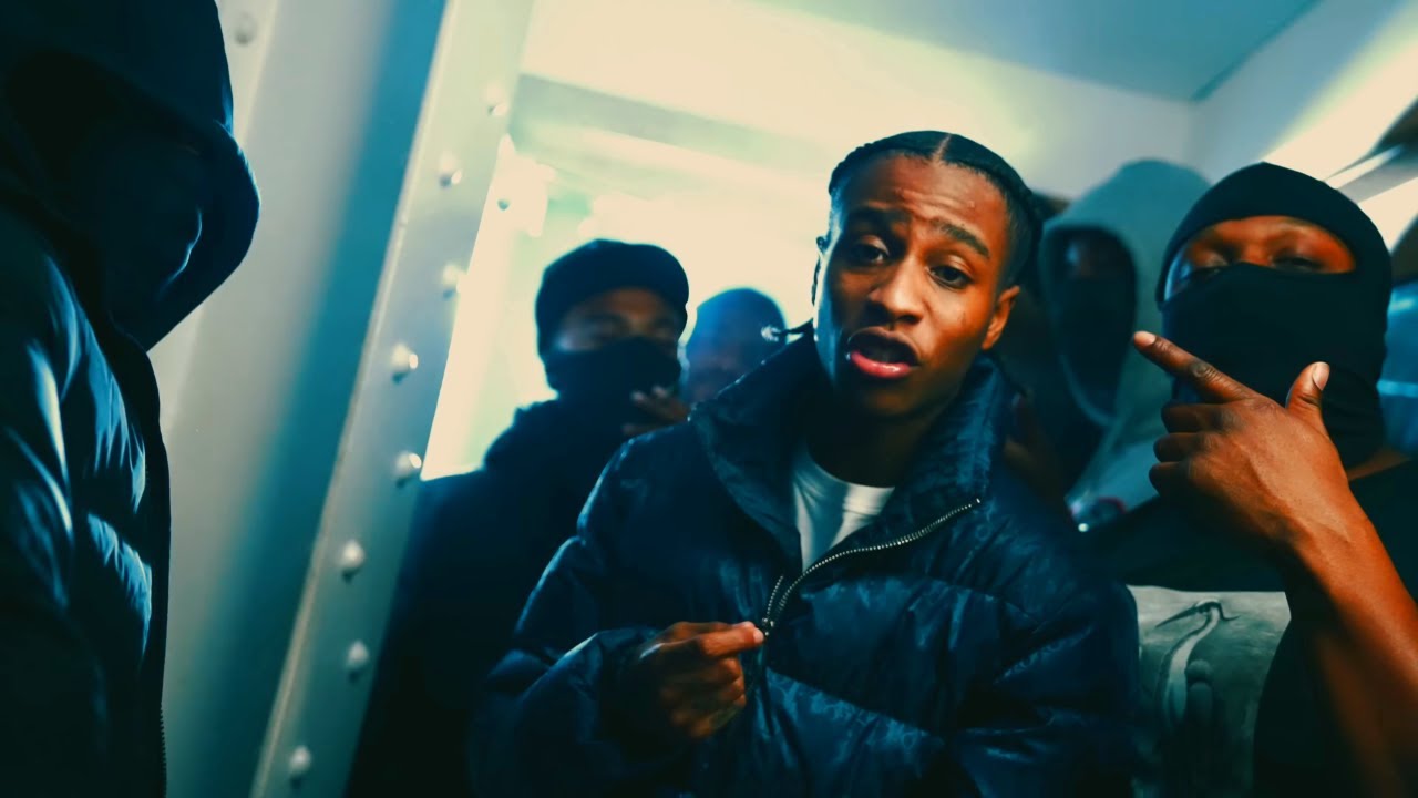 (FREE) Clavish x Fredo UK Rap Type Beat "ROAD" (prod. Grey) - YouTube