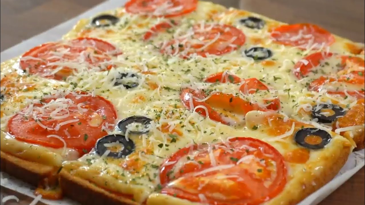 Delicious Pizza Recipe | How To Make simple pizza at home | Homemade ...