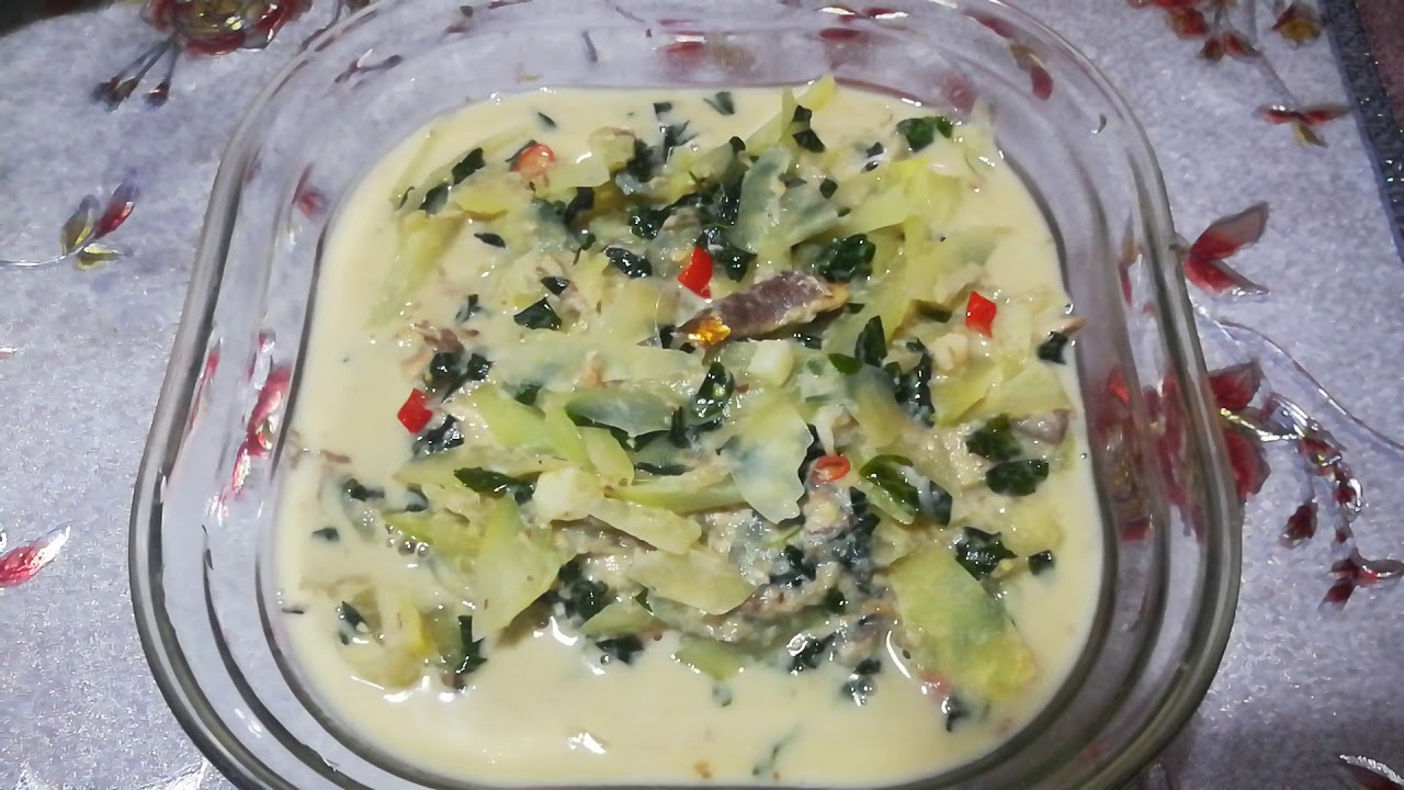 Menu for today,gatang papaya with malunggay - YouTube