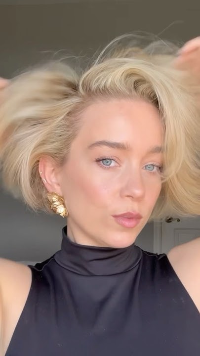 Big Sexy Hair Look #shorthair #shorthaircut #shorthairstyles #microbob #hairlook #hairtutorial ...