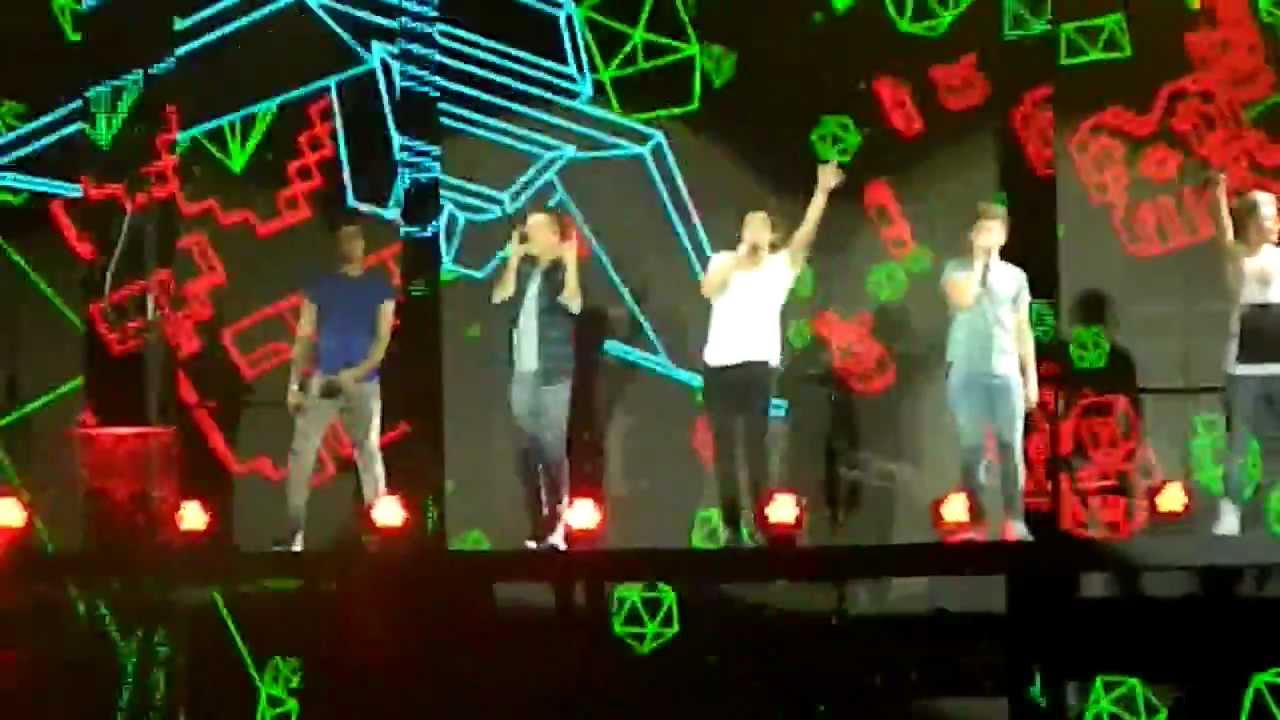 One Direction 23 February 2013 o2 arena London Concert - YouTube