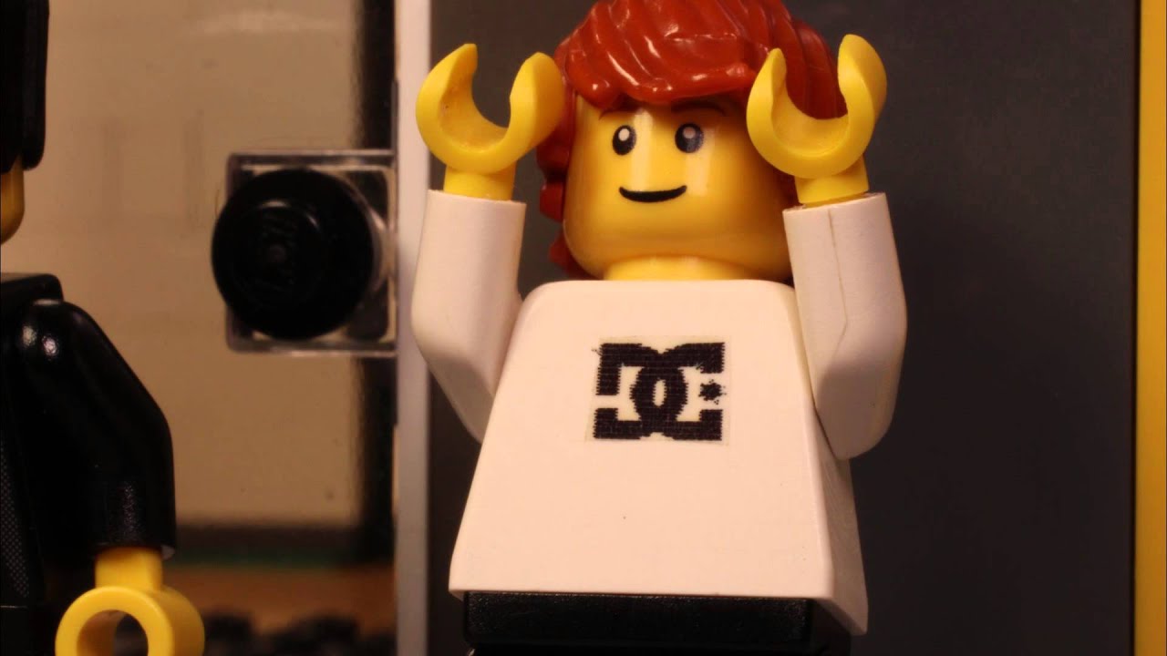 Asking My Girlfriend to Prom With a LEGO Video - YouTube