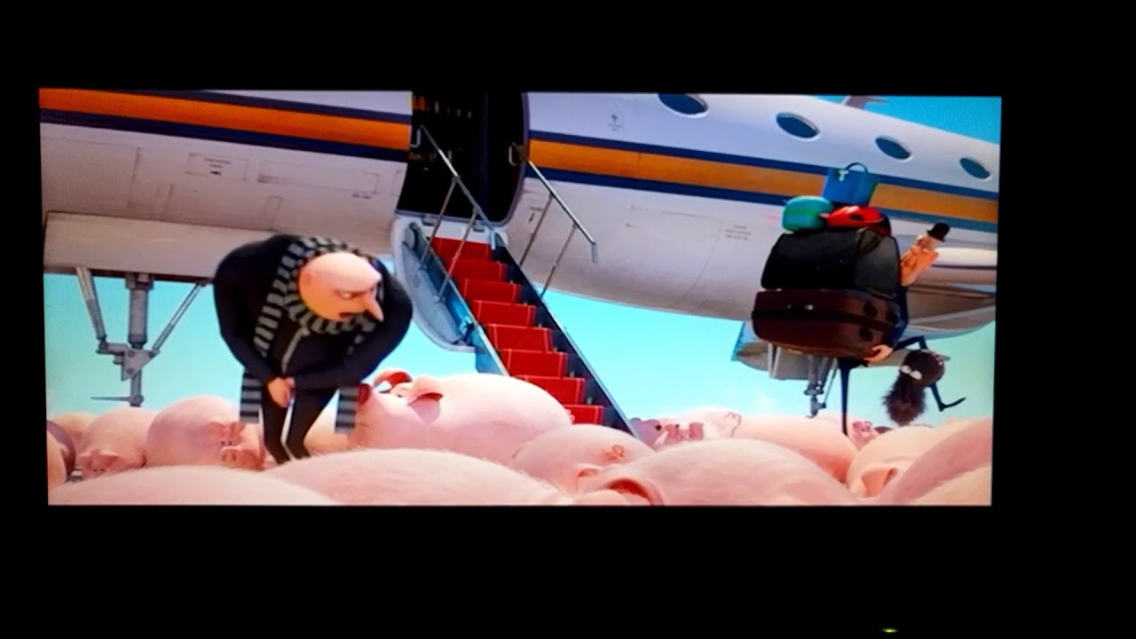 DESPICABLE ME 3 "THIS PIG HAS ISSUES!" - YouTube