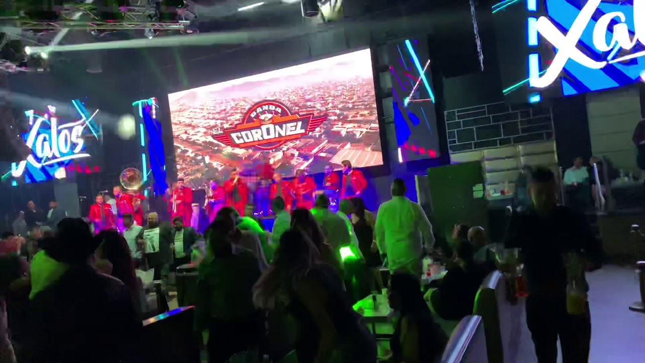 Para Mi Viejo Banda El Coronel En Vivo - YouTube