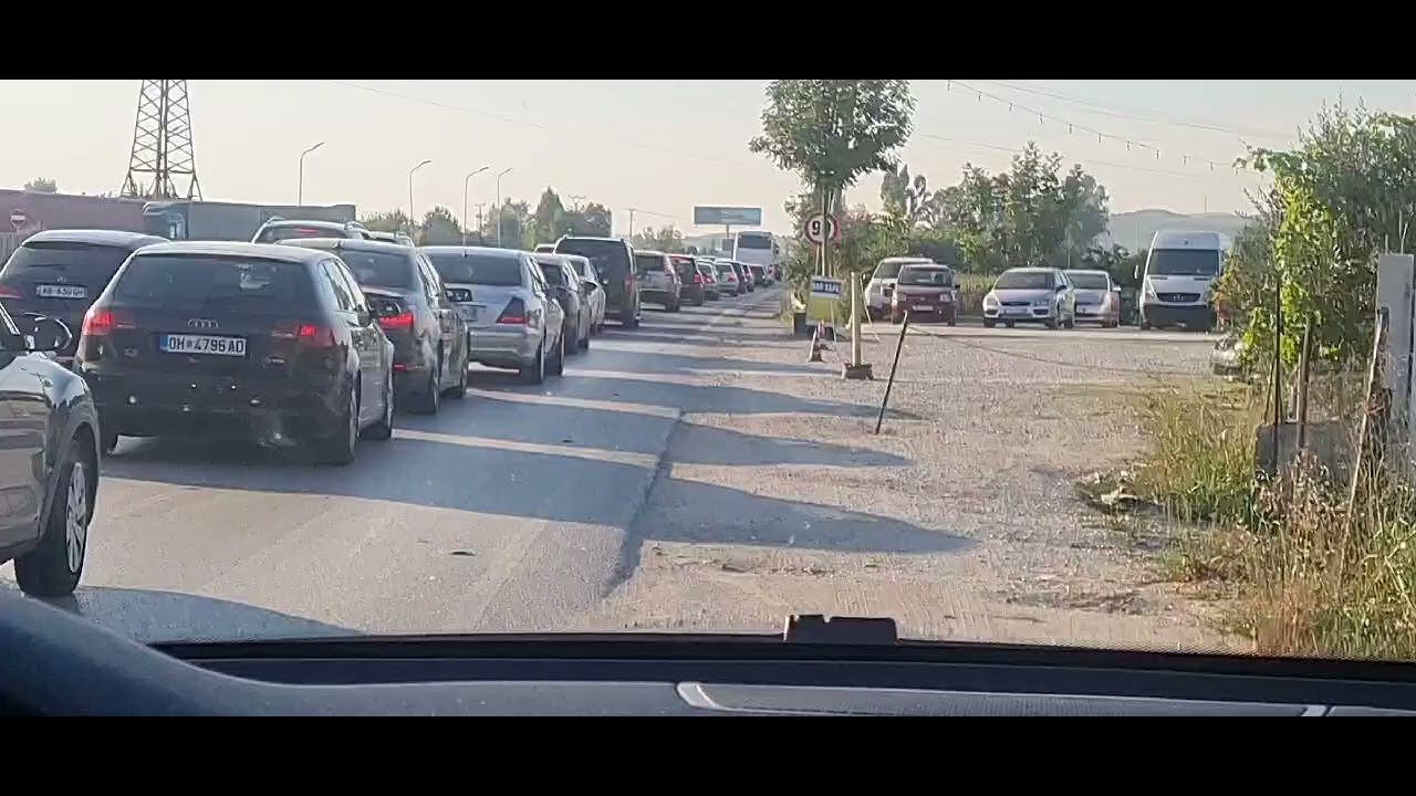 Bllokohet segmenti rrugor nga rrethi i çermës deri ne rrethin e ...