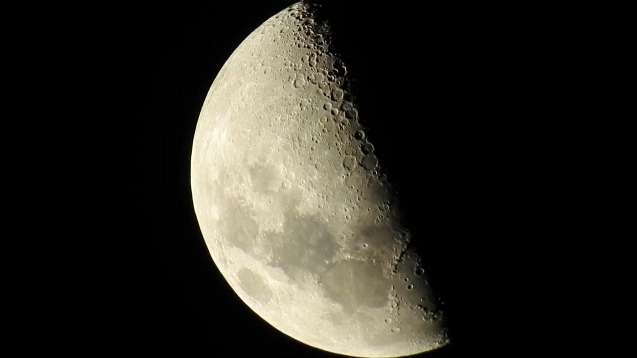 Lua Quarto Crescente Com Crateras E Picos No Meio! dia 27/05/23 - YouTube