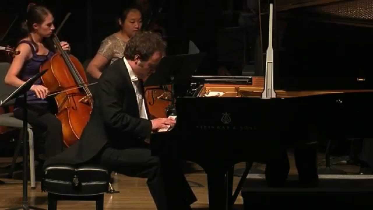 Alexander Schimpf plays Mozart Piano Concerto K. 415, 3rd movement ...