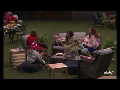 The gossiping about Vince and Morgan's long hugs and rubbing