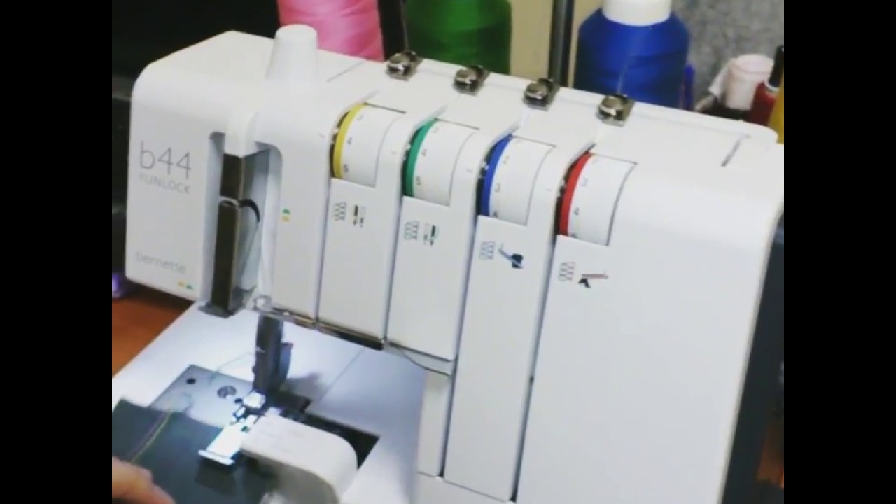 Новинка!!! Оверлок Bernina Bernette B44 - YouTube