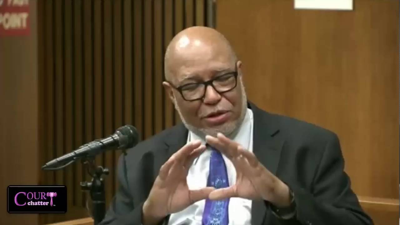 Kevin Smith Trial Day 4 Part 2 05/16/16 - YouTube