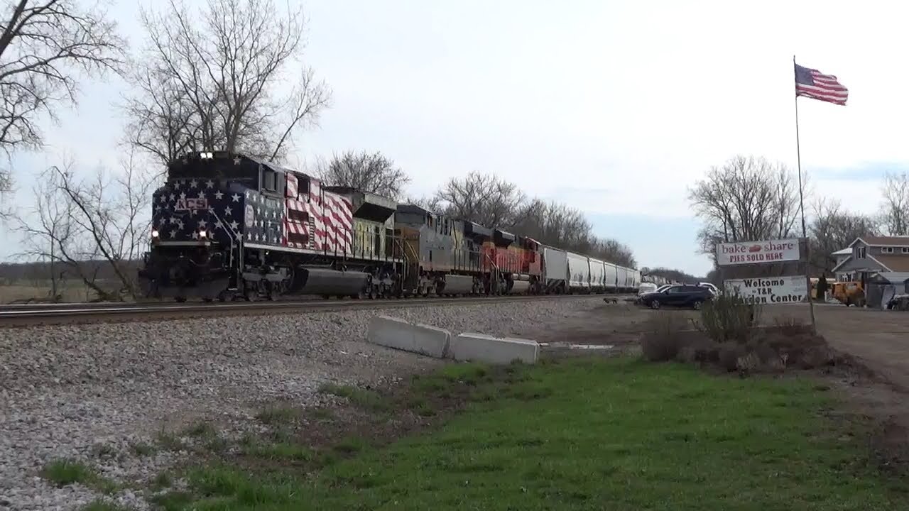 KCS 4006 at Russell, IL - YouTube