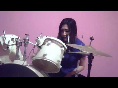China Girl Drummer - YouTube
