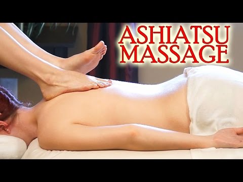 Back Massage Using Feet! Ashiatsu Barefoot Deep Tissue Massage Techniques