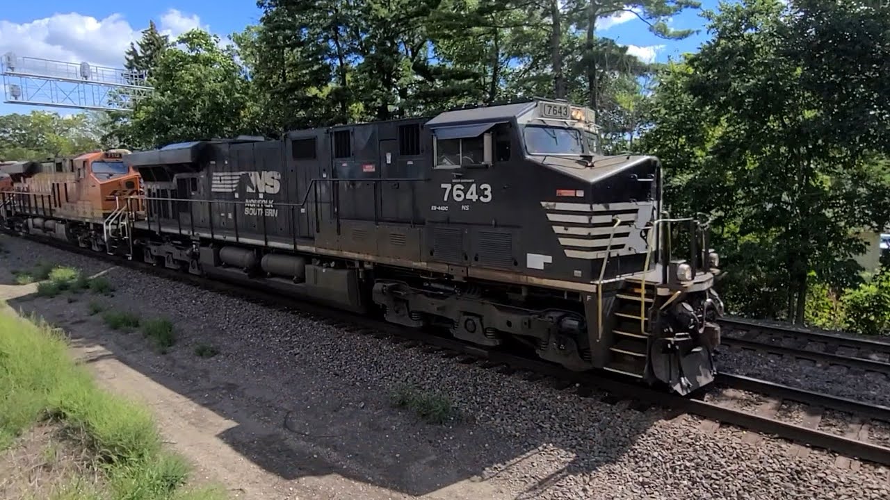 BNSF Oil Train With NS Leader - YouTube