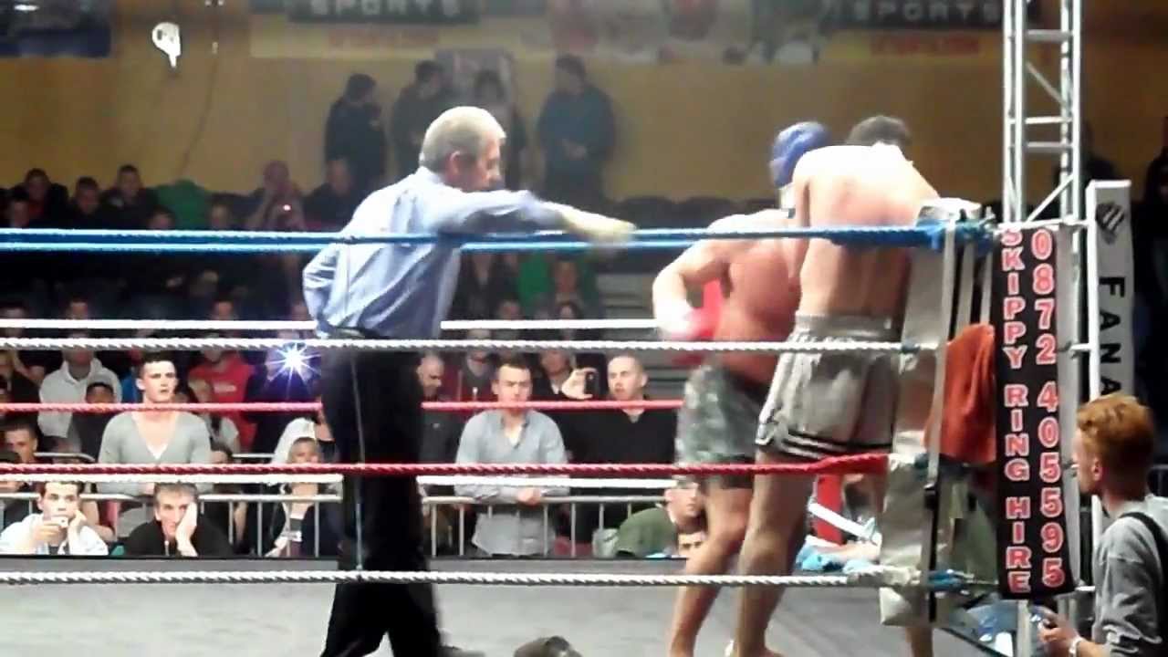 ISKA Worlds Collide - Marcus Davis ko'd by Mark Casserly - YouTube