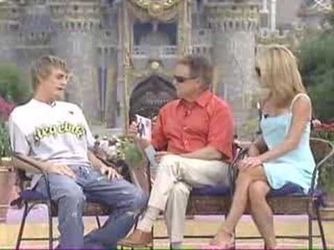 Aaron Carter: Interview Live on Regis and Kelly - YouTube