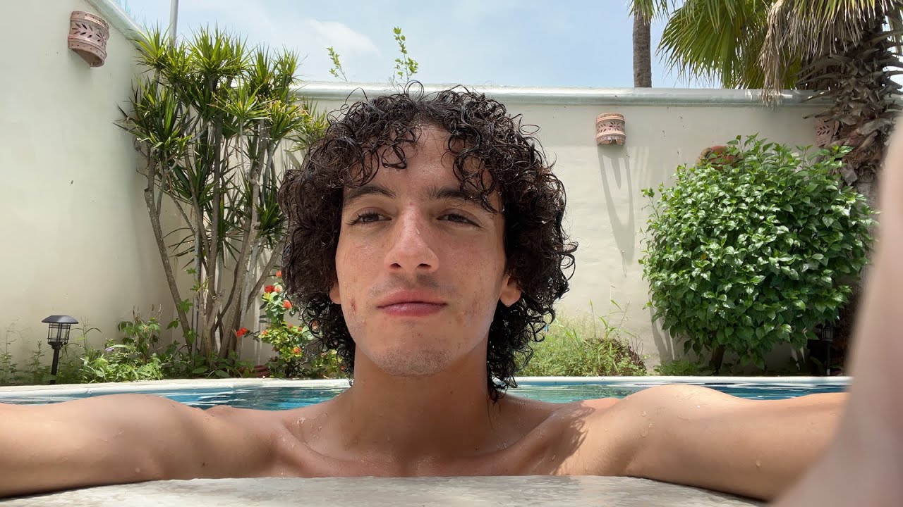 ASMR LIVE IN THE POOL 🏊‍♂️ - YouTube