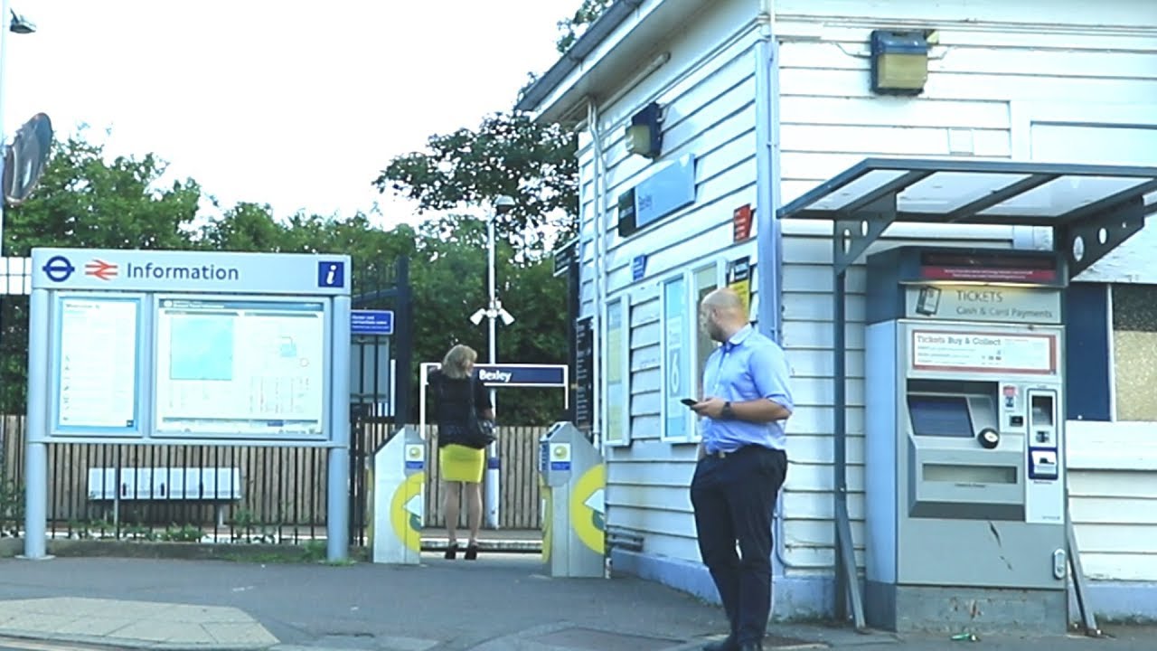 Waiting for the Train at Bexley Station - YouTube
