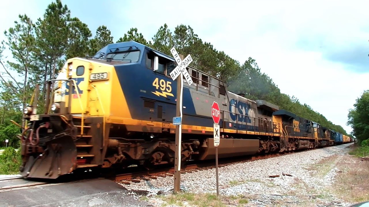 Train Emergency Power Move Chase - YouTube