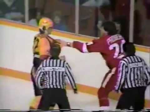 Bob Probert vs Craig Coxe Round 1 - YouTube