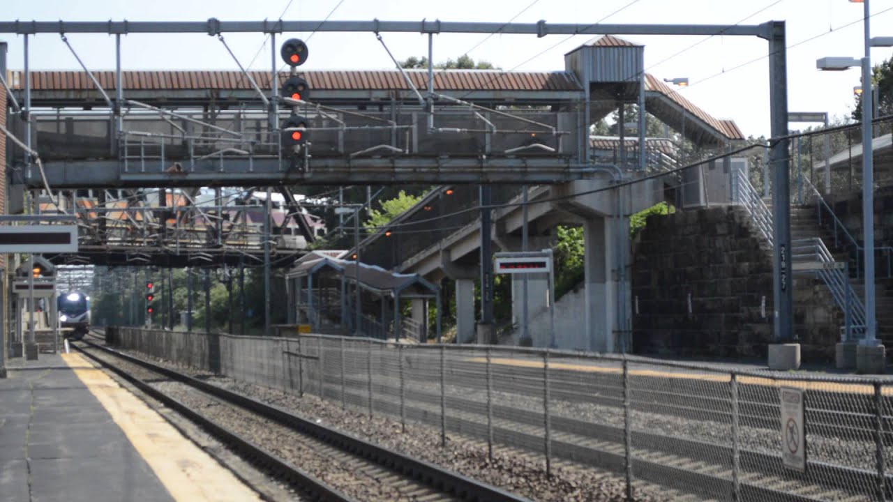 7 7 2014 Amtrak 606 Readville Station Hold on to your hat - YouTube