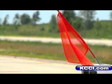 Road crews repair pavement blowups - YouTube