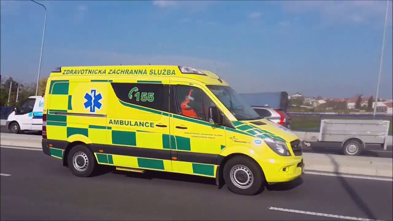 Mercedes-Benz a Volkswagen T5 - ZZS Olomouckého kraje 2018 - YouTube