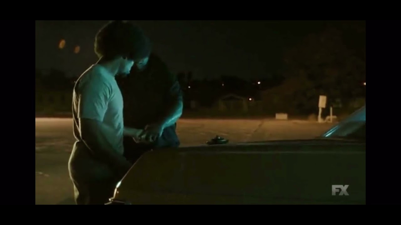 Snowfall Season 4 - Leon and fatback destroy vehicle before going into ...